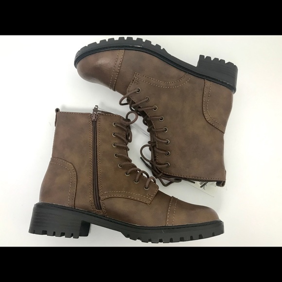 Universal Thread | Shoes | Universal Thread Kamryn Lace Up Combat Boot ...